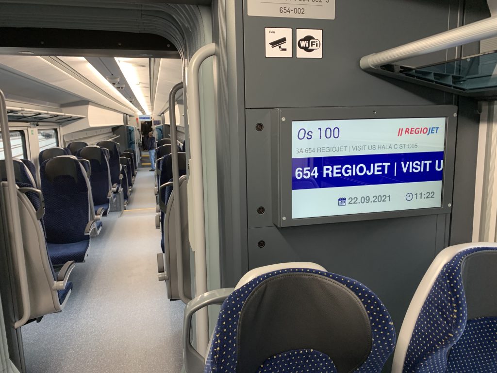 Elfy prochází dalšími testy na testovací dráze v České republice ...